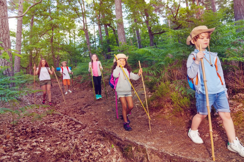 What Hiking Gear Do Kids Really Need – FamilyVacation.com
